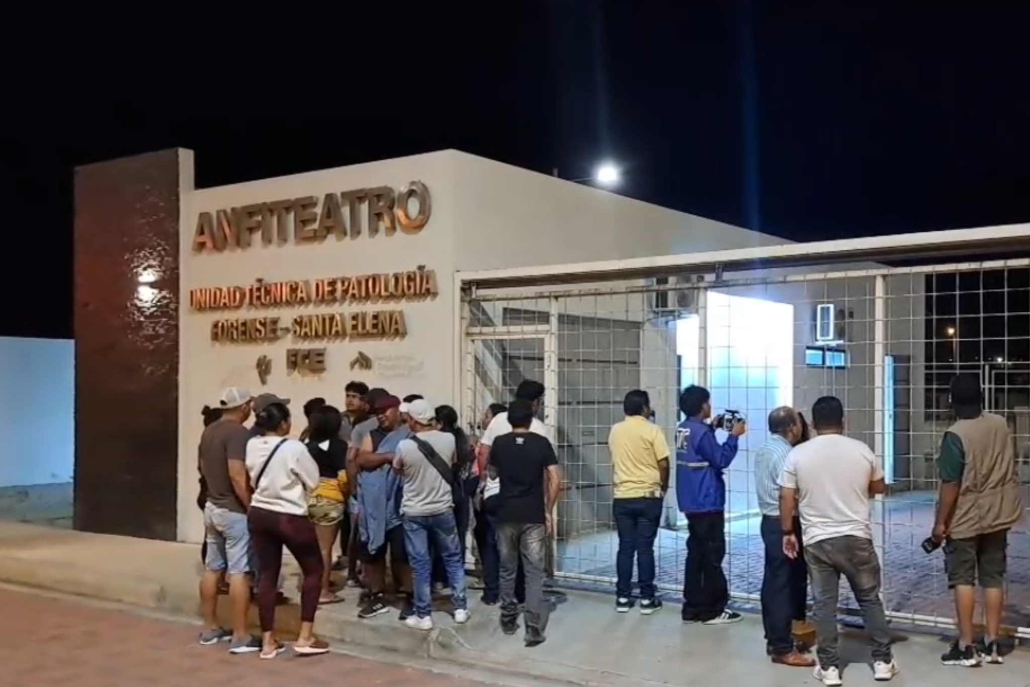 Tres cadáveres calcinados fueron hallados en Santa Elena – RADIO COLOSAL